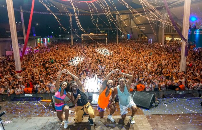 Banda É o Tchan - 25 anos.